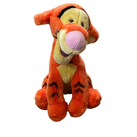 Disney | Toys | Disneyland Resorts Tigger Plush Disney Winnie The Pooh ...